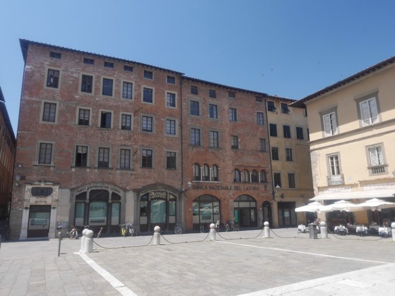Visiter Lucques en Italie : une magnifique ville médiévale
