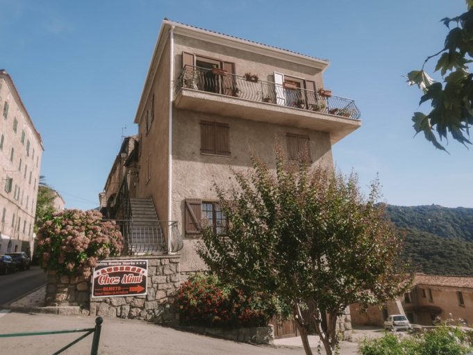 Visiter Olmeto : un village à 360 mètres d’altitude – Bouger & Voyager