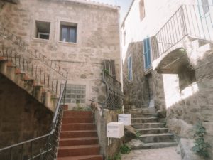 Visiter Olmeto : un village à 360 mètres d'altitude (avec photos)