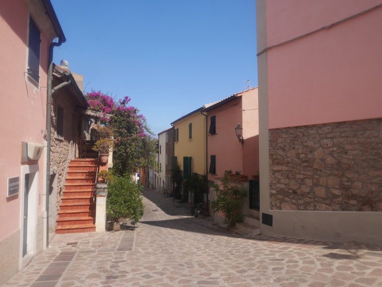 Visiter Capraia : une magnifique île de l'archipel Toscan
