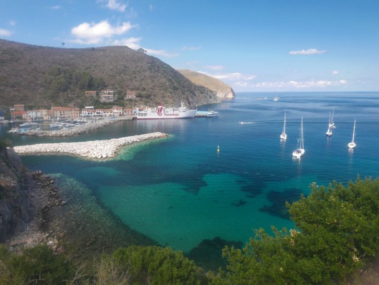 Visiter Capraia : une magnifique île de l'archipel Toscan