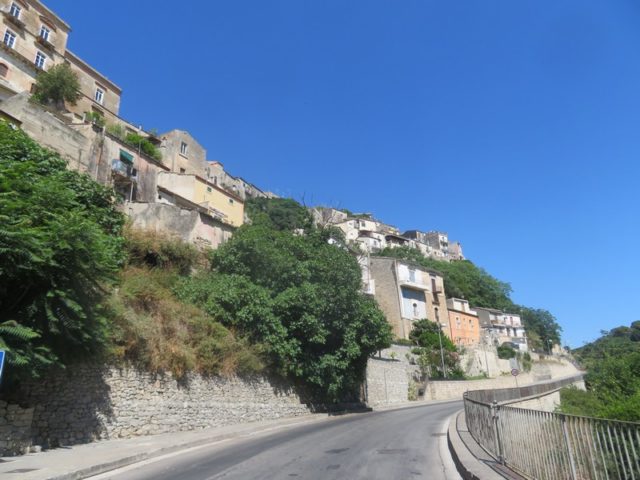 Visiter Raguse : une ville baroque incontournable dans le sud de la Sicile