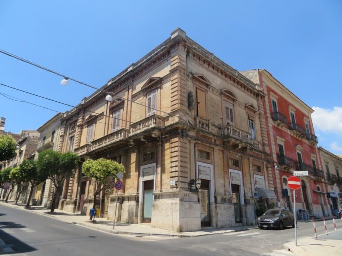 Visiter Raguse : une ville baroque incontournable dans le sud de la Sicile