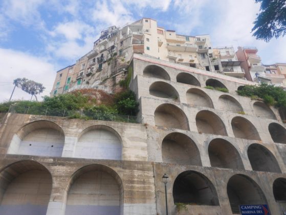 Visiter Tropea : guide complet pour explorer la ville et ses environs