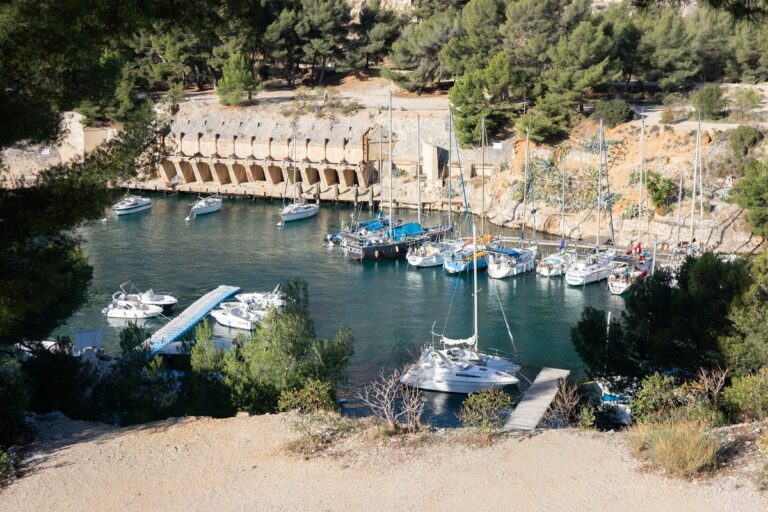 Visiter la calanque de Port Miou : infos pratiques