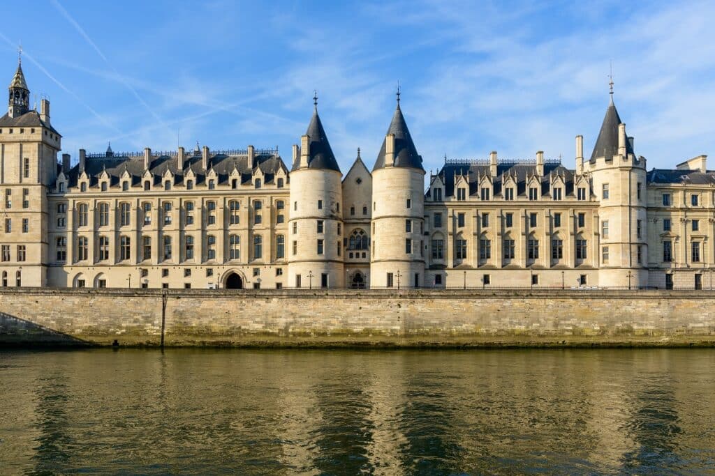 La Conciergerie de Paris : un voyage à travers l'histoire