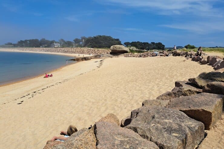 Visiter Trégastel : un joyau de la Côte de granit Rose