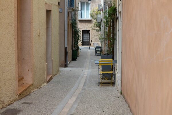 Visiter Bouzigues : le charme paisible d'un village ostréicole