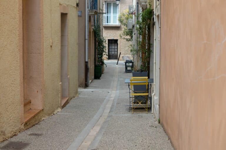 Visiter Bouzigues : le charme paisible d'un village ostréicole